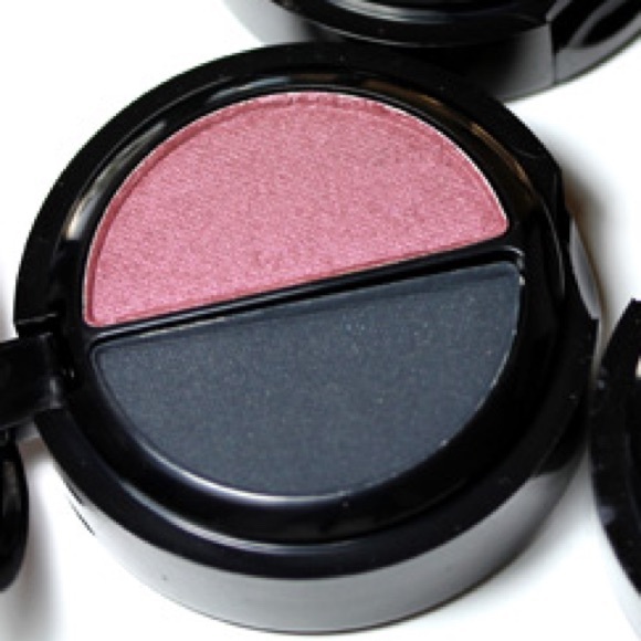 L'Oreal | Makeup | Loral Hip High Intensity Pigments Eyeshadow Duo ...